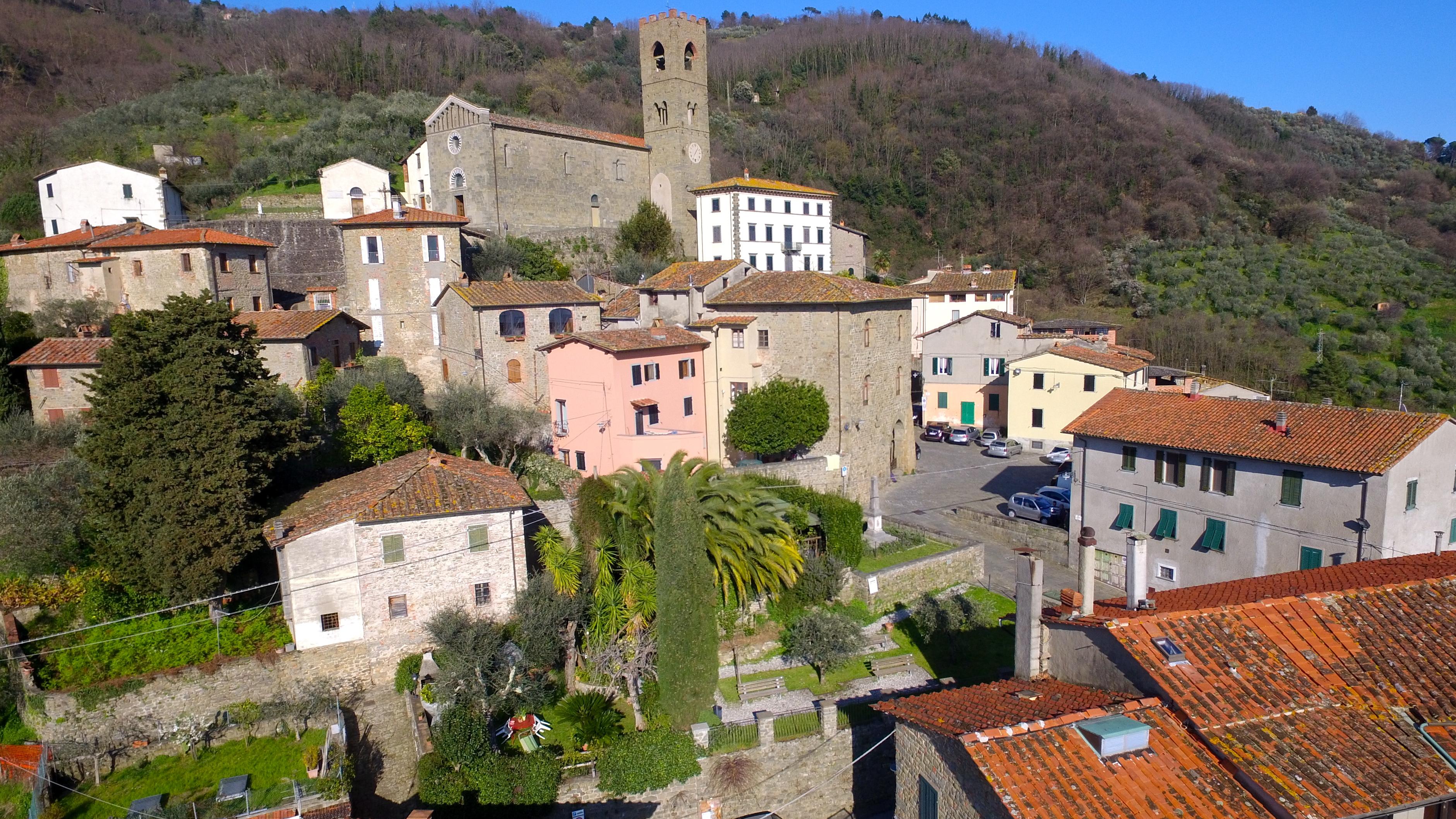 Passeggiata e visita del centro storico di Uzzano - Open Week 3 - Da ...