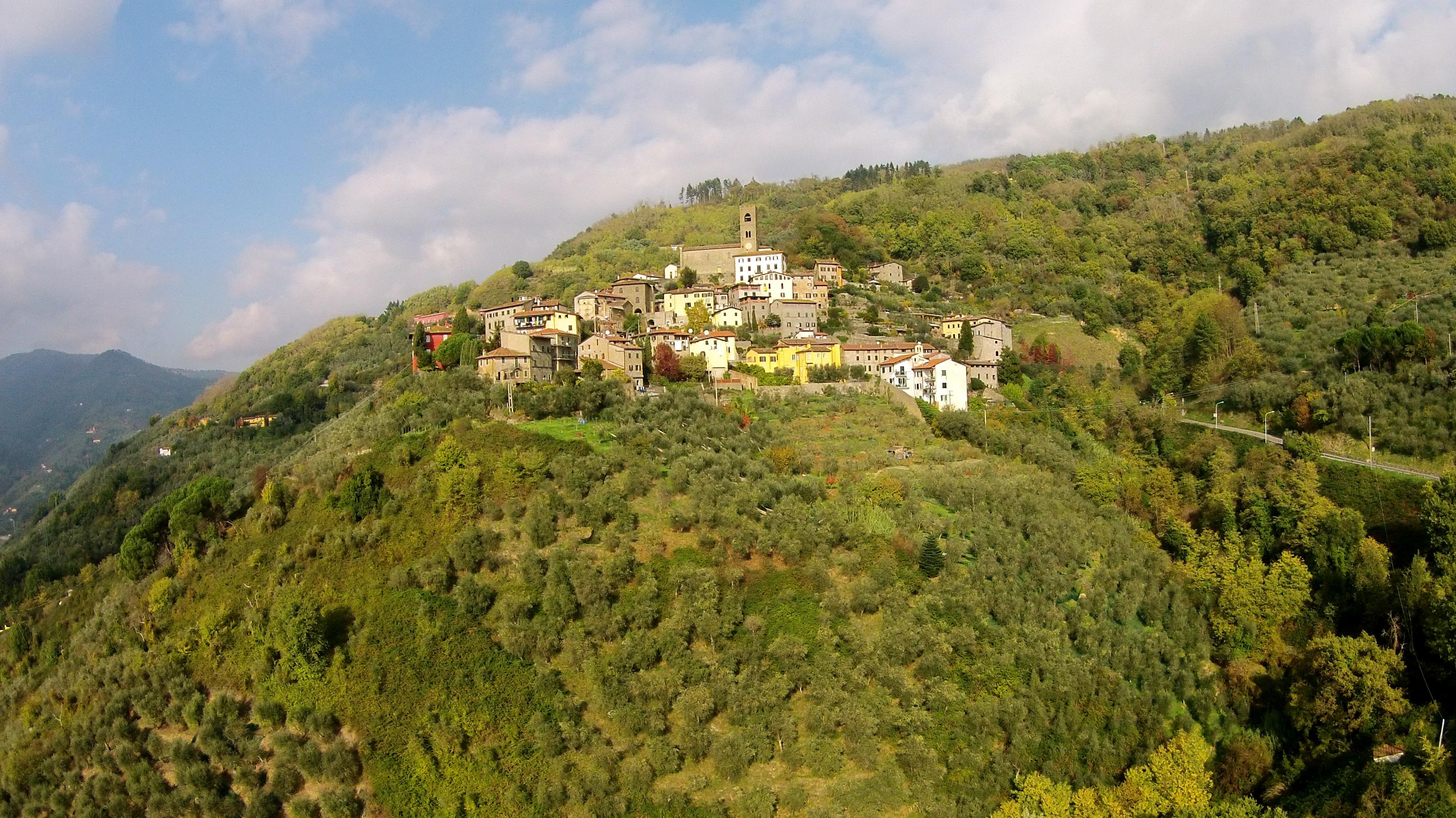 Passeggiata e visita del centro storico di Uzzano - Open Week 3 - Da ...